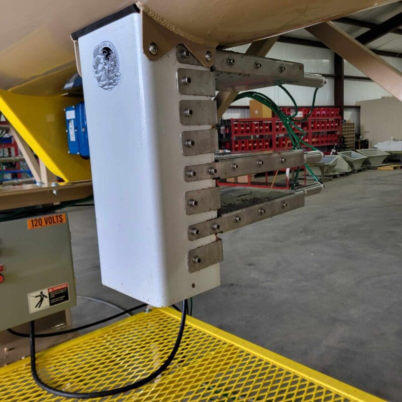 Gate Valve Baggers for Batch Mixers - Myers Mushrooms